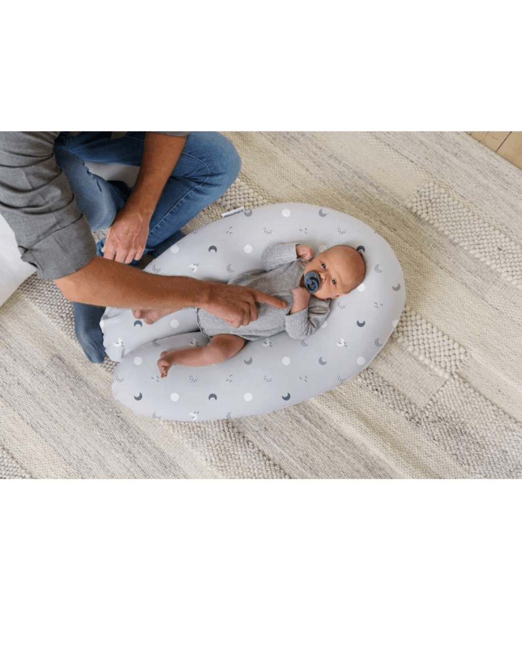 Doomoo μαξιλάρι θηλασμού buddy blue grey moon | Prénatal Store Online